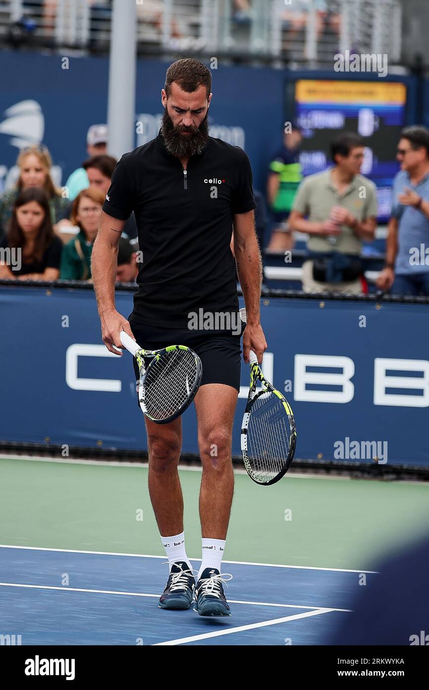 Benoit paire hard court tennis hi-res stock photography and images - Alamy
