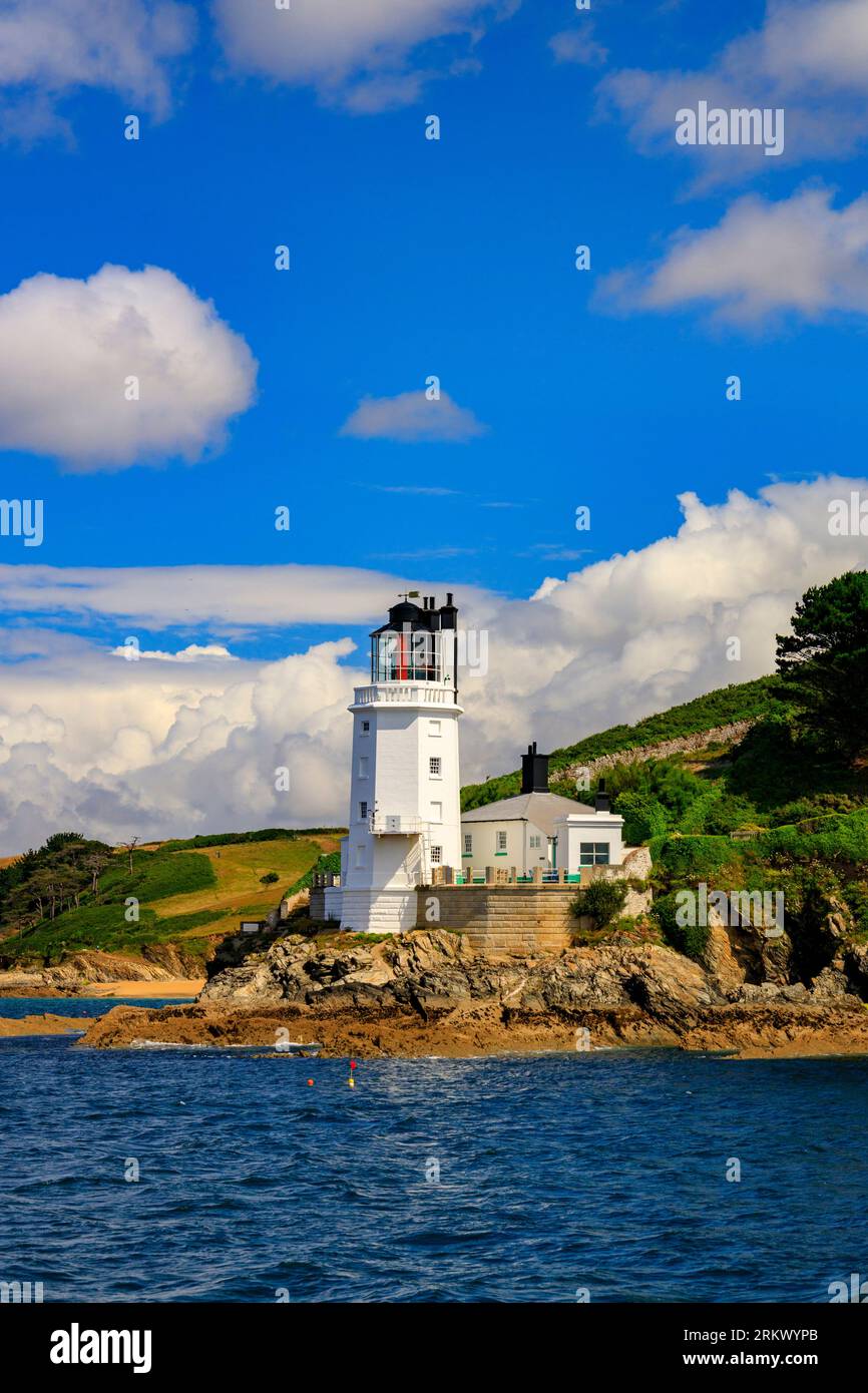 St Anthony's lighthouse guides vessels into Falmouth harbour from the ...