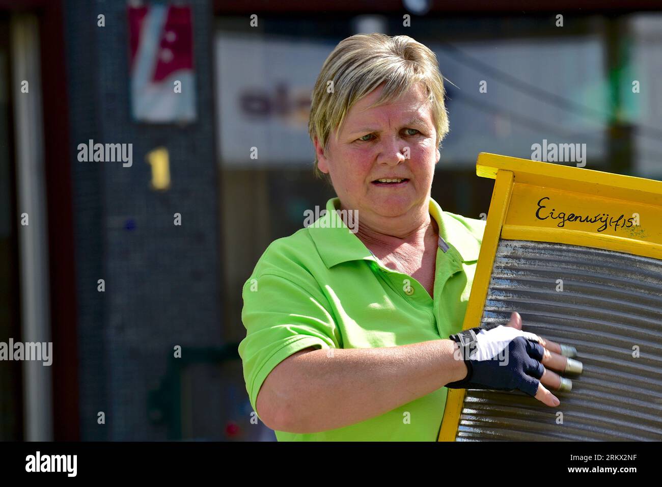During the festivities surrounding the flower parade in Zundert, a ...