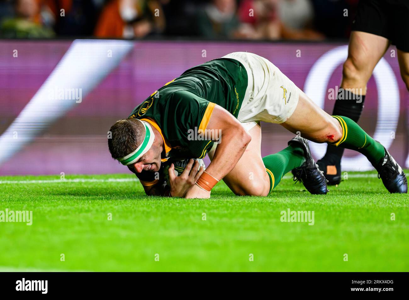 LONDON, UNITED KINGDOM. 25st, Aug 23. Malcolm Marx of Springboks scores ...