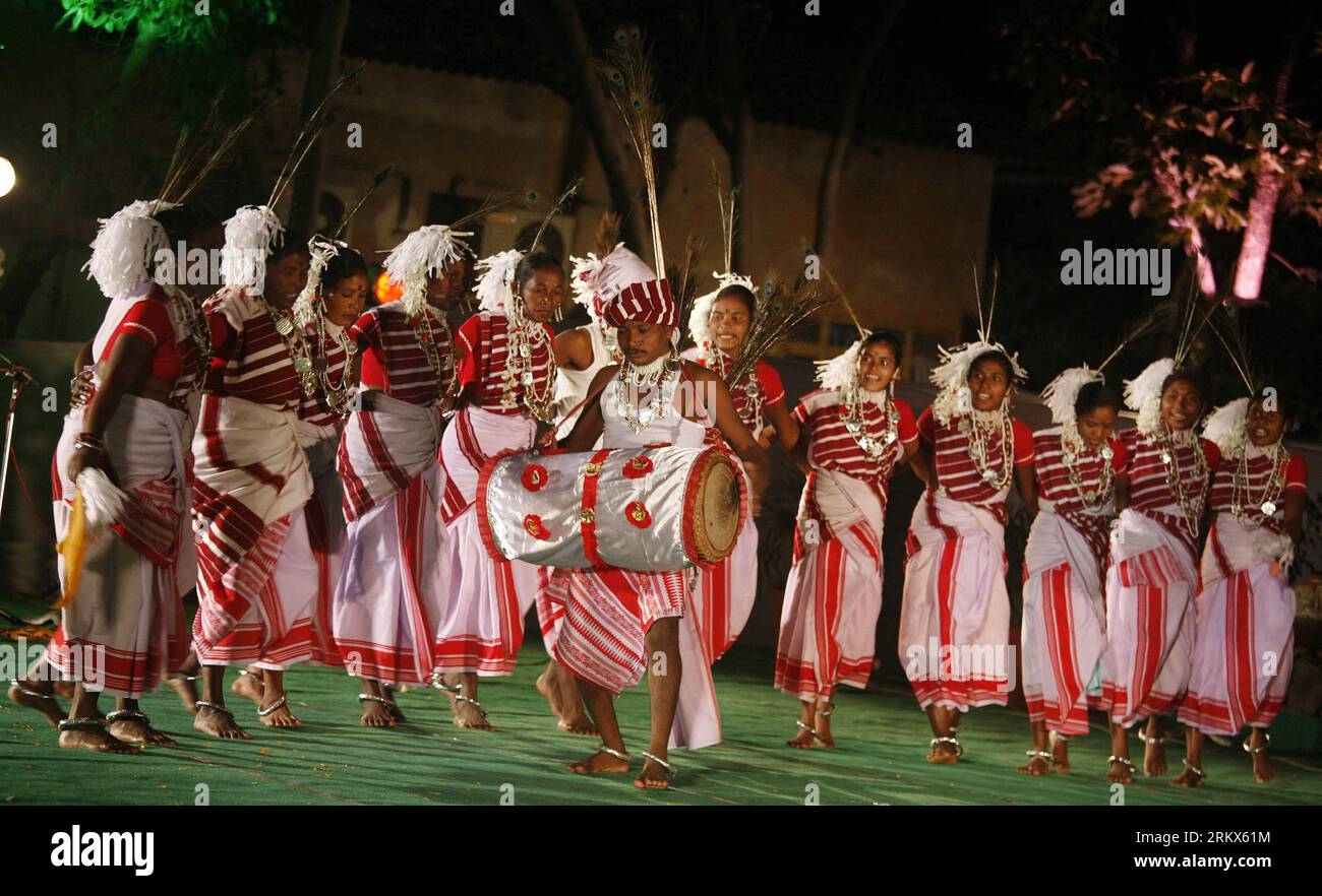 Jharkhand tribal hi-res stock photography and images - Alamy