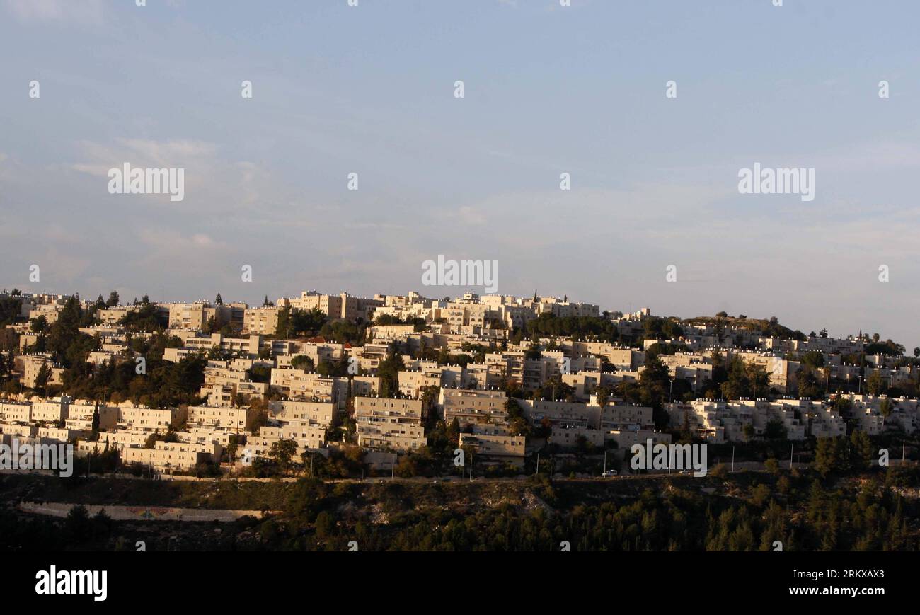 1967 lines hi-res stock photography and images - Alamy