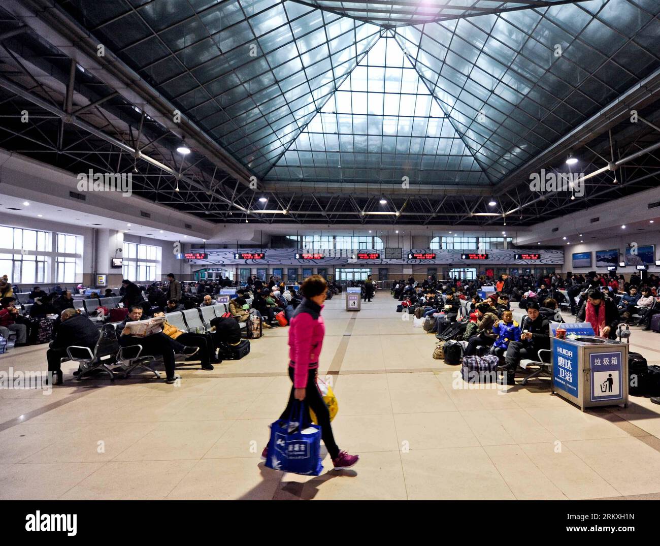 Waiting room number system hi-res stock photography and images - Alamy