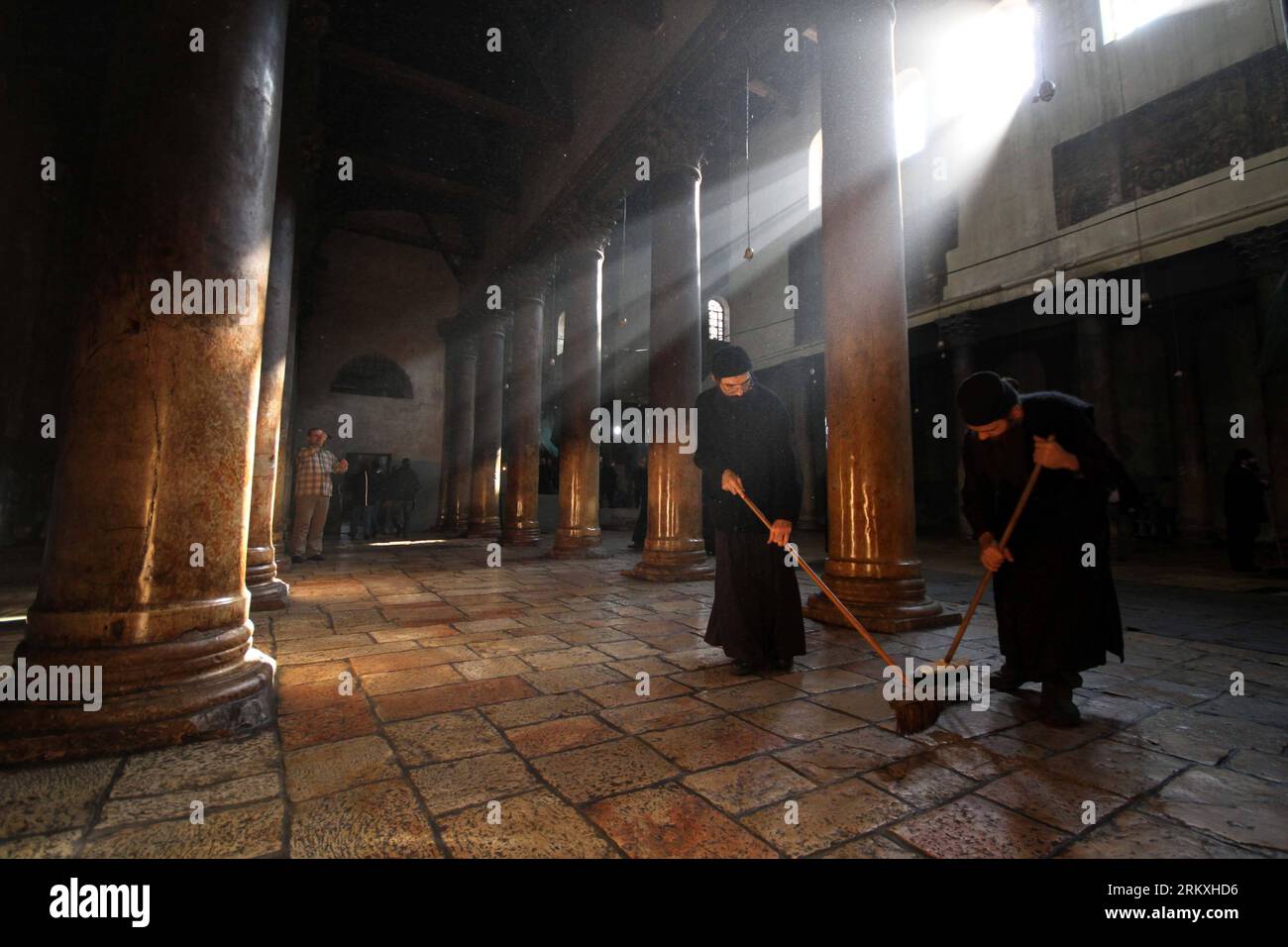 Christian denominations hi-res stock photography and images - Alamy