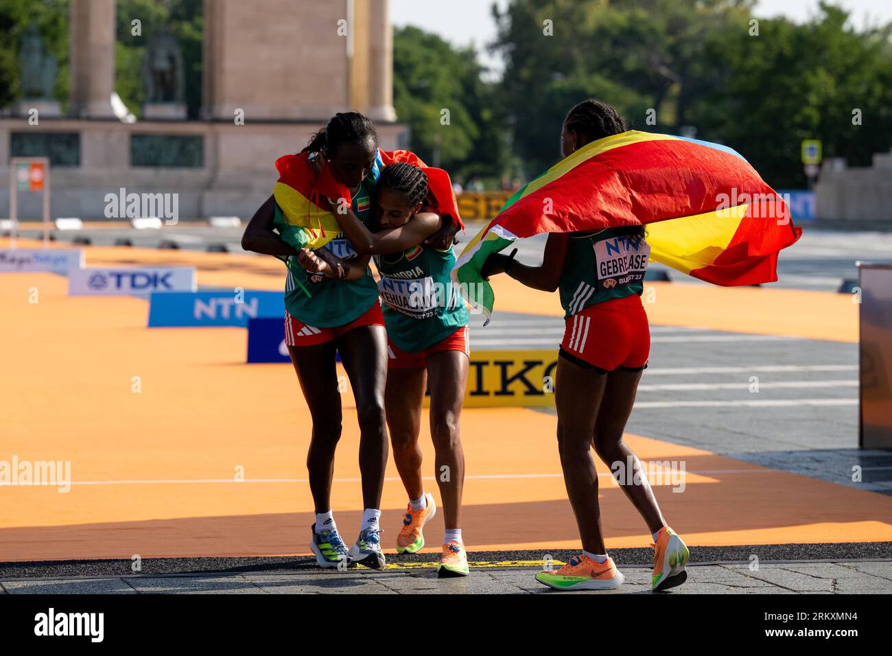 Budapest, Hungary. 26th Aug, 2023. Gold medalist Amane Beriso Shankule ...