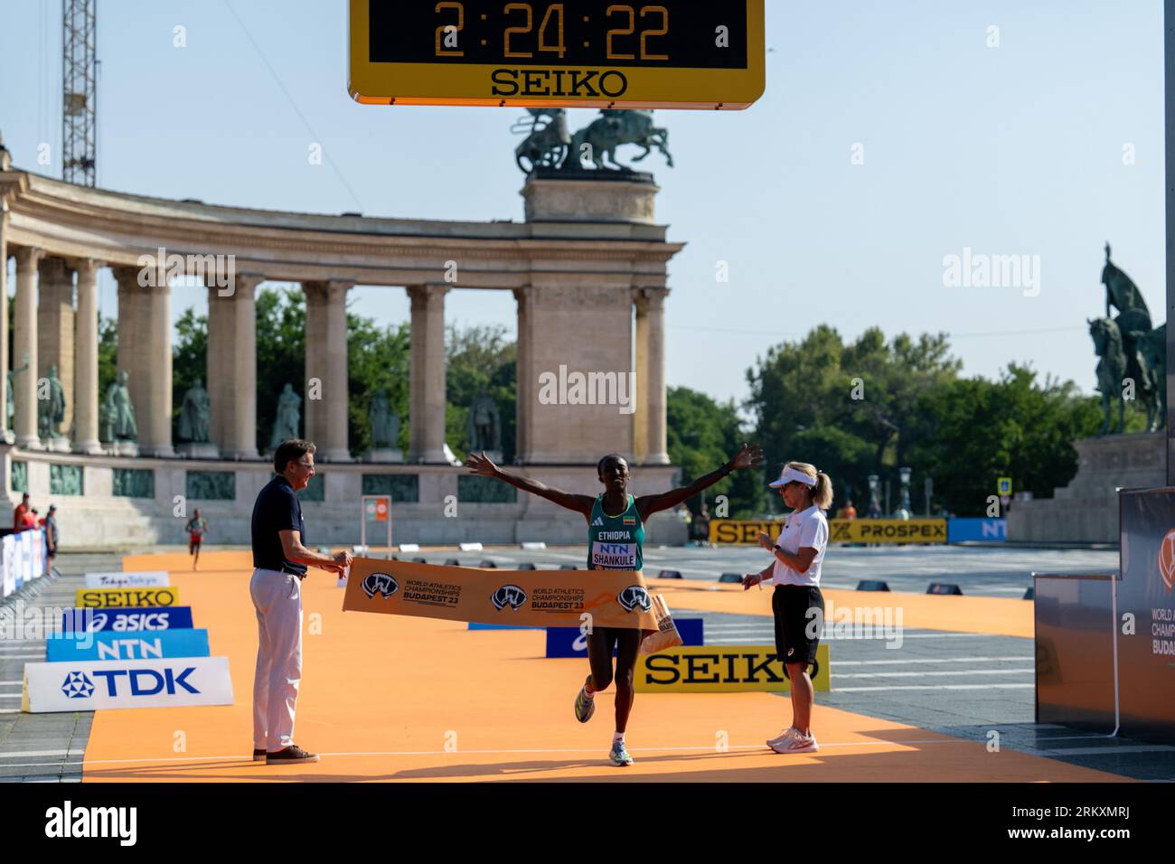 Budapest, Hungary. 26th Aug, 2023. Gold medalist Amane Beriso Shankule ...