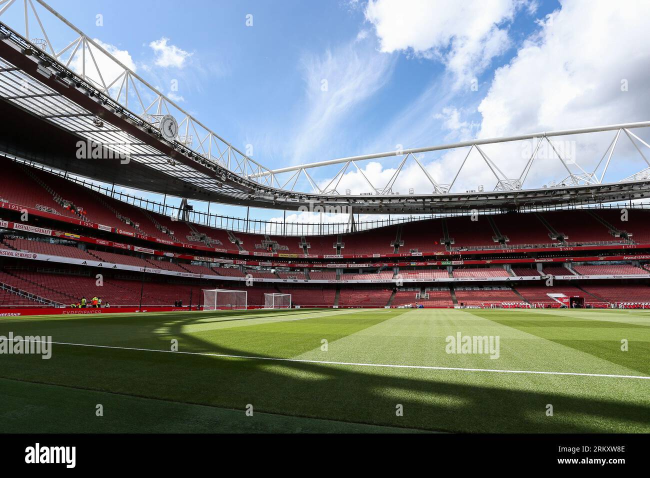 A general view of the stadium during the Premier League match Arsenal ...