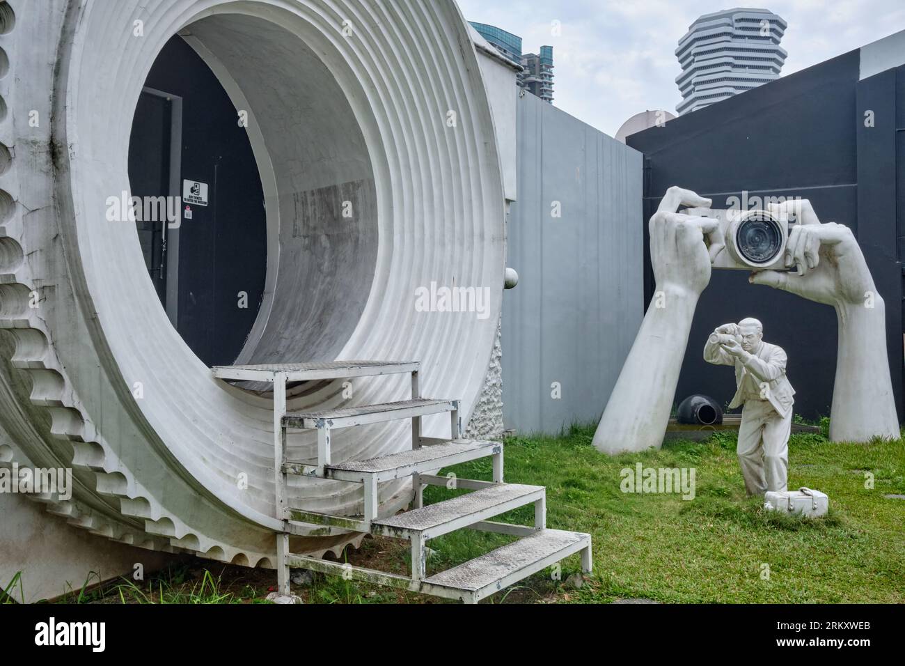 Singapore vintage camera museum hi-res stock photography and images - Alamy