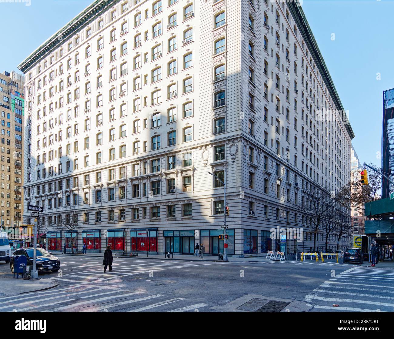 Upper West Side: Belnord Apartments’ eastern corner, the intersection ...