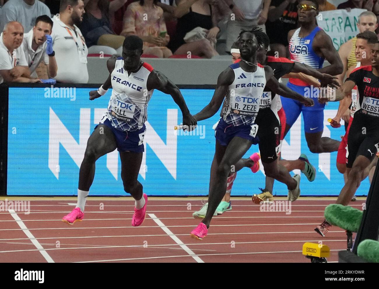 Ryan zeze relay hi-res stock photography and images - Alamy