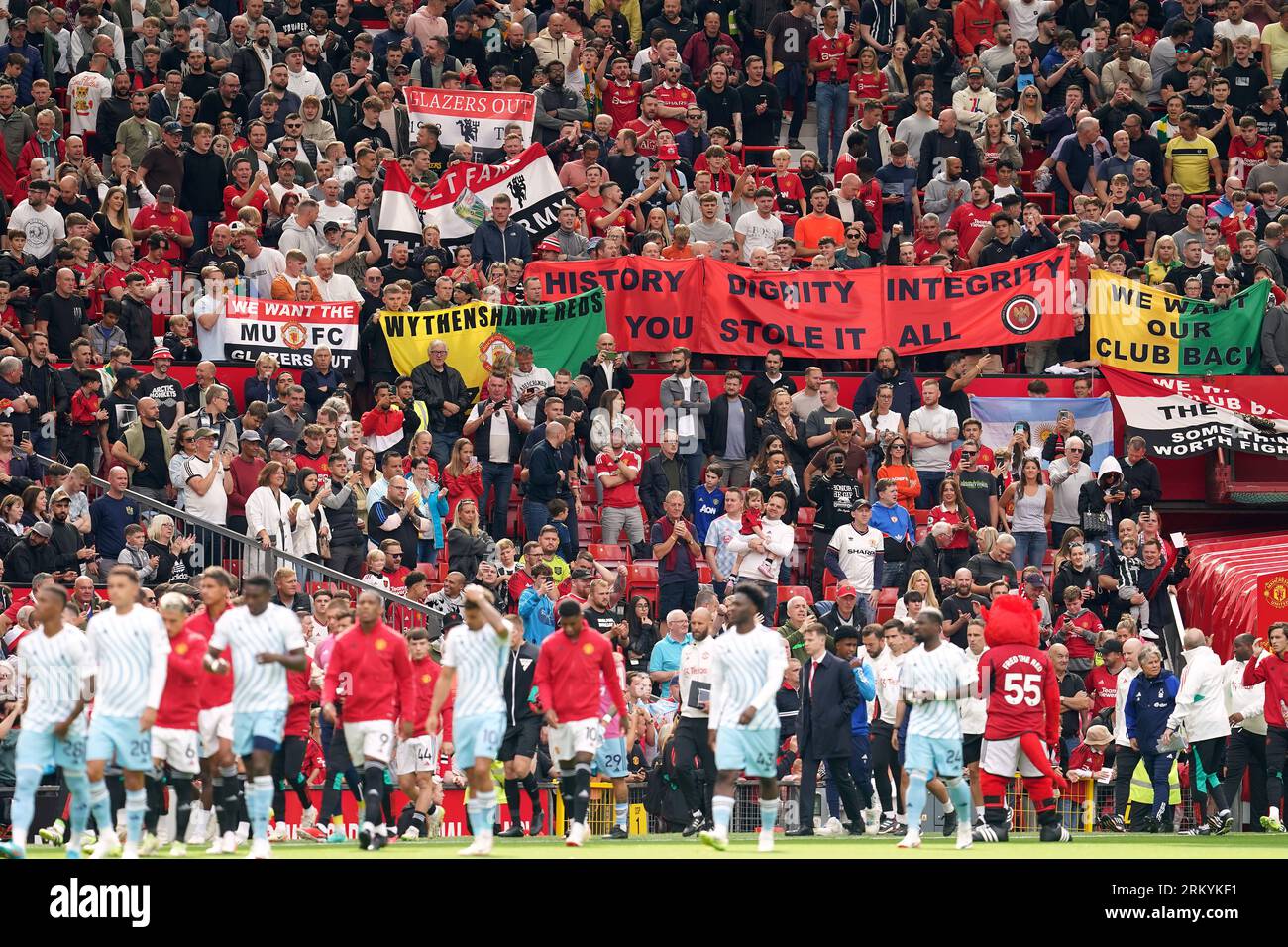 Manchester United fans protest against the ownership of the club by the ...