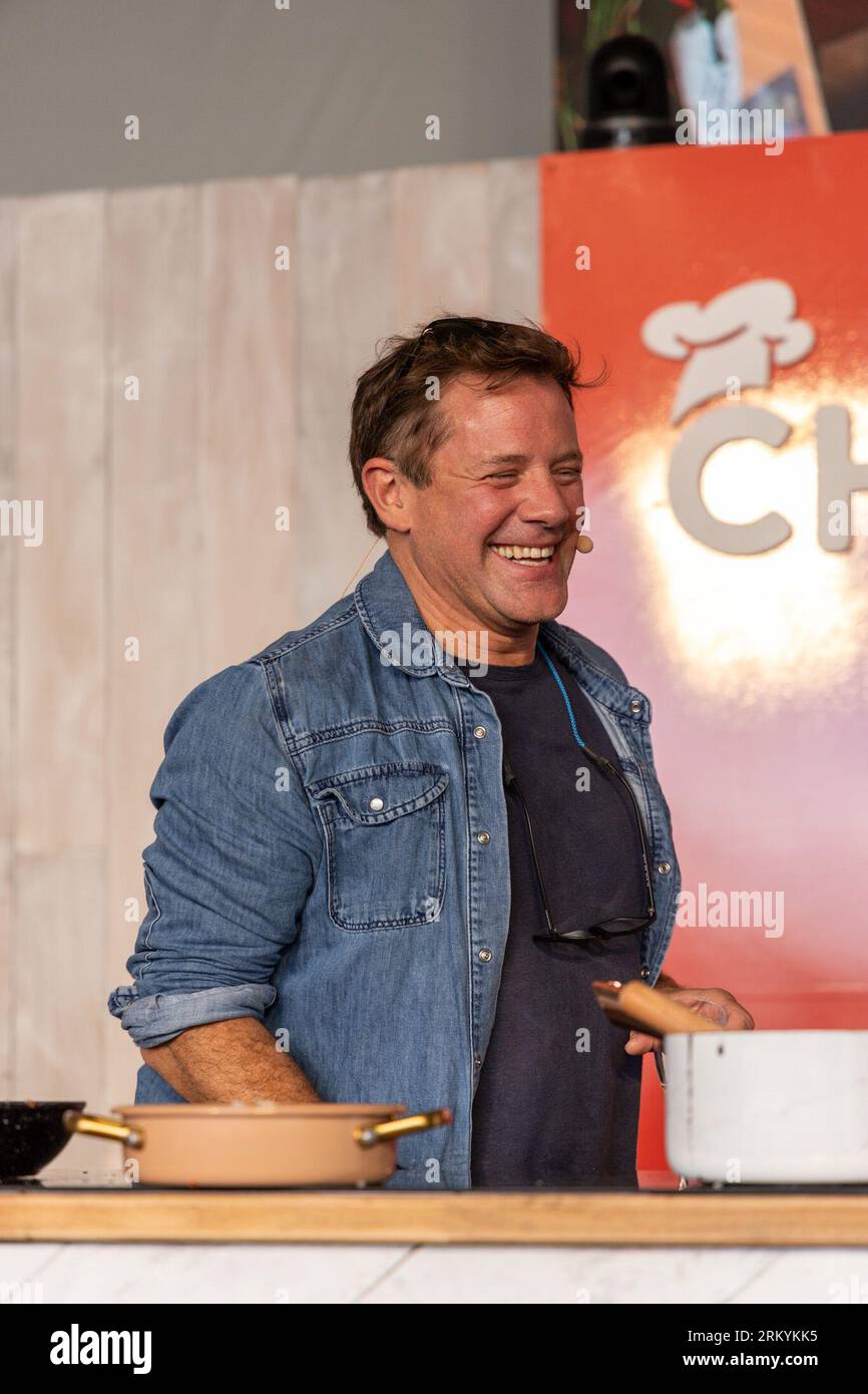 Matt tebbutt children hi-res stock photography and images - Alamy