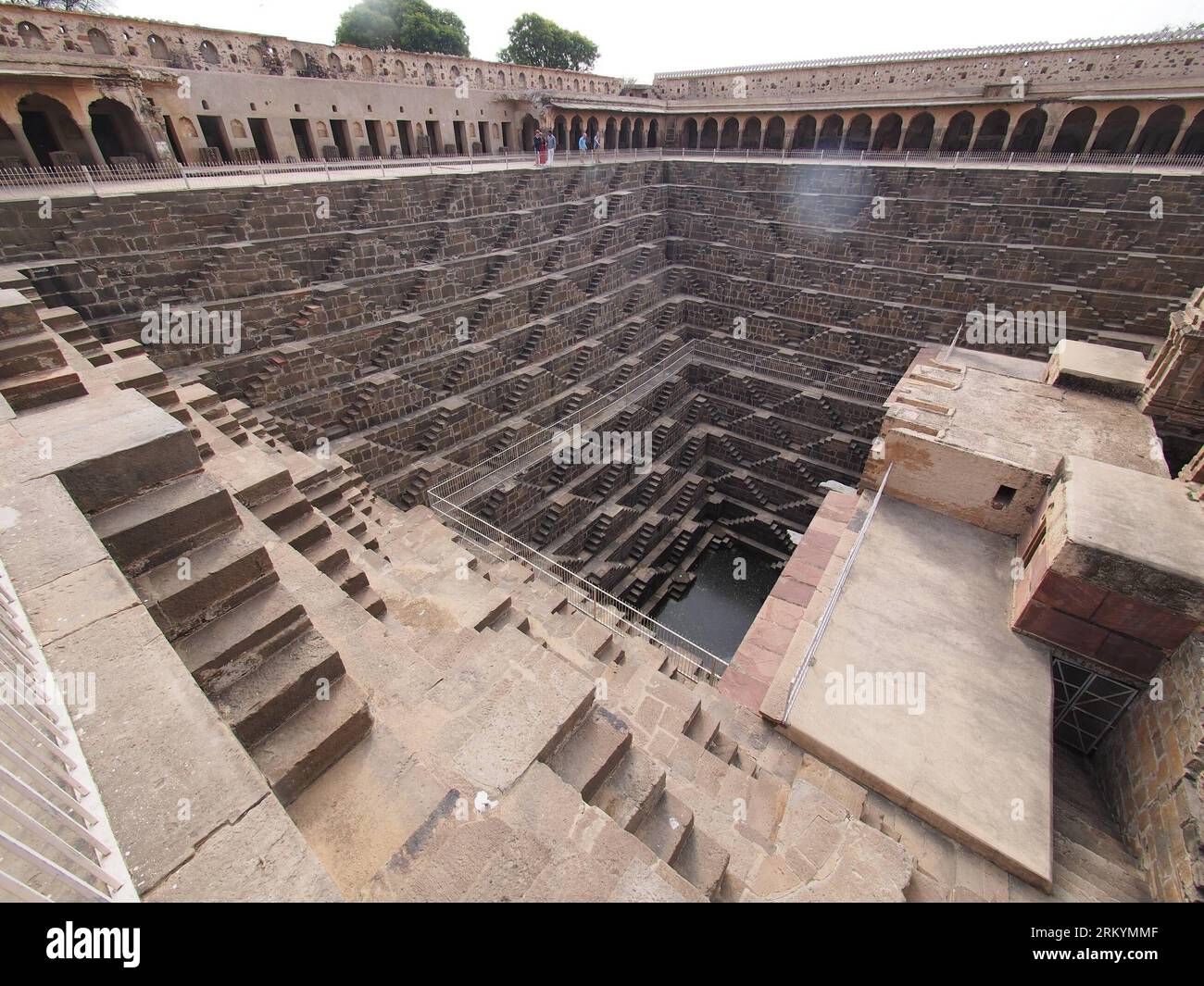 Chanda dynasty hi-res stock photography and images - Alamy