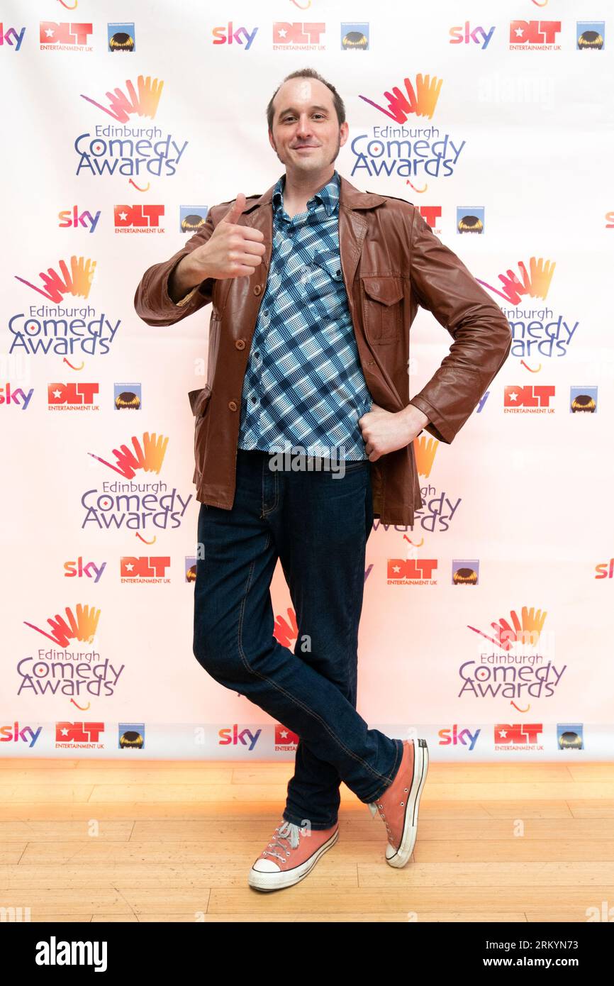 Phil ellis comedy hi-res stock photography and images - Alamy