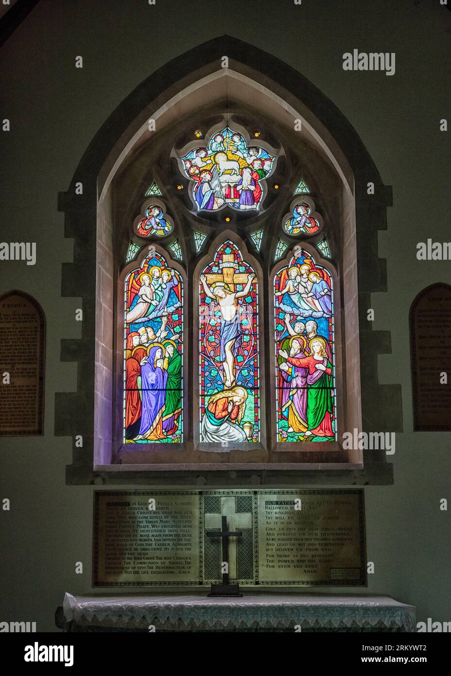 Altar at St Mary’s Church, Selmeston Stock Photo - Alamy