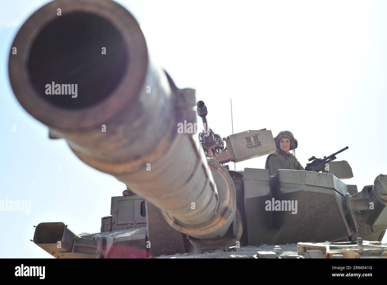 Female soldiers in jerusalem israel hi-res stock photography and images ...