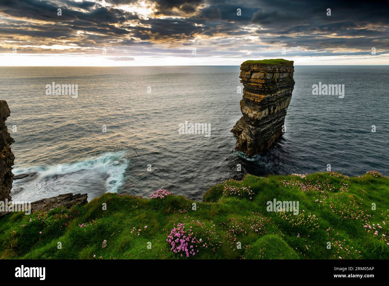 Sea Stack at Downpatrick Head, County Mayo, Ireland Stock Photo - Alamy