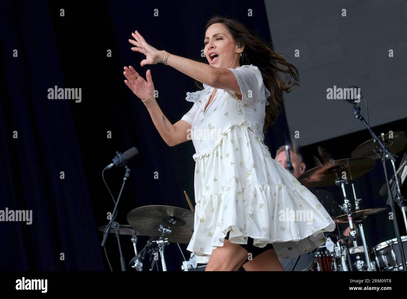 Natalie jane entertainment hi-res stock photography and images - Alamy