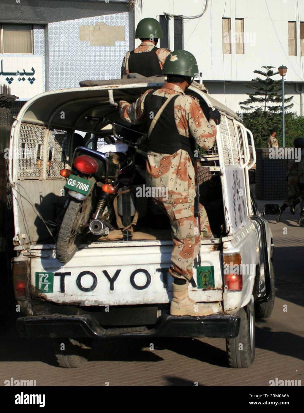 Karachi rangers hi-res stock photography and images - Alamy