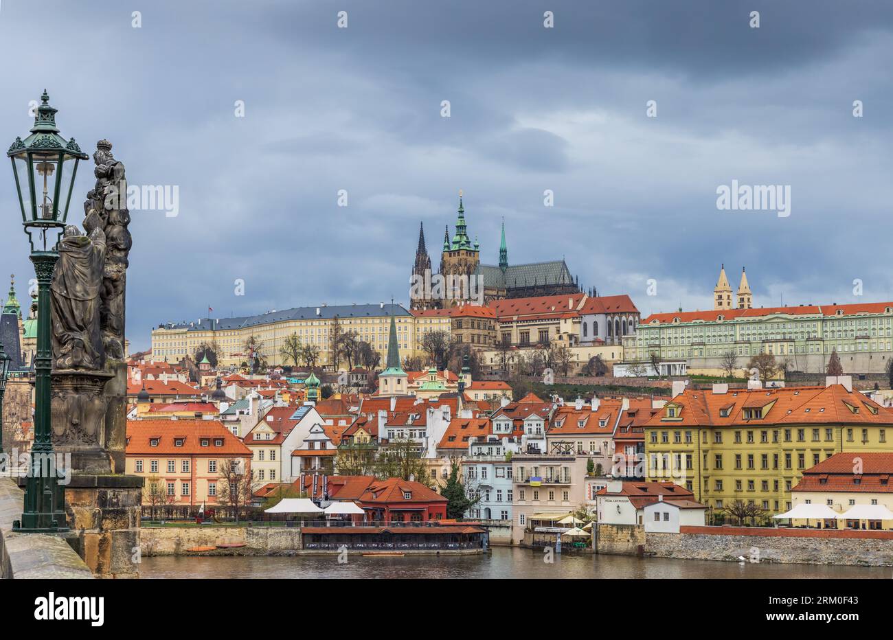 Prague skyline by day from charles bridge hi-res stock photography and ...
