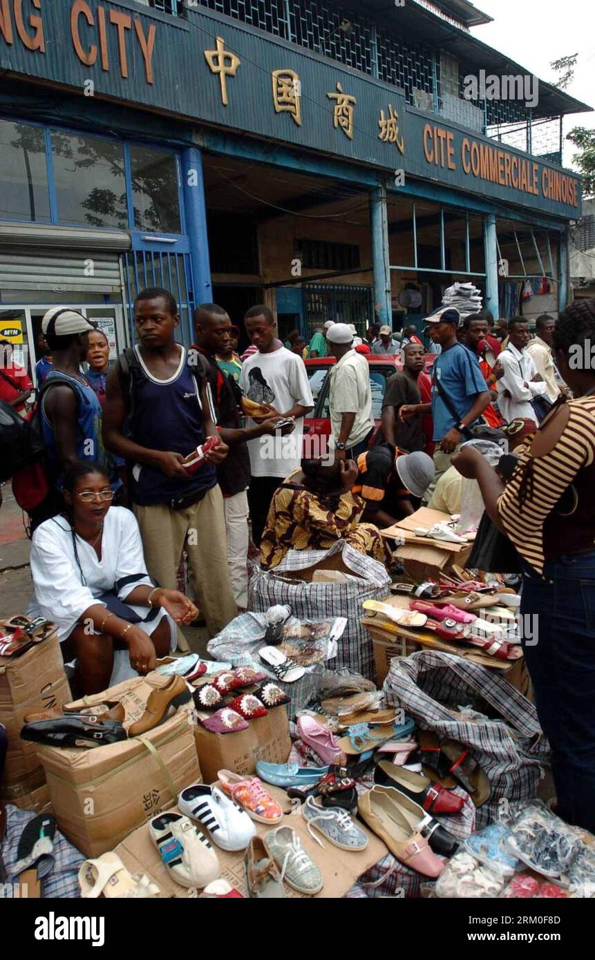Market stall cameroon hi-res stock photography and images - Alamy