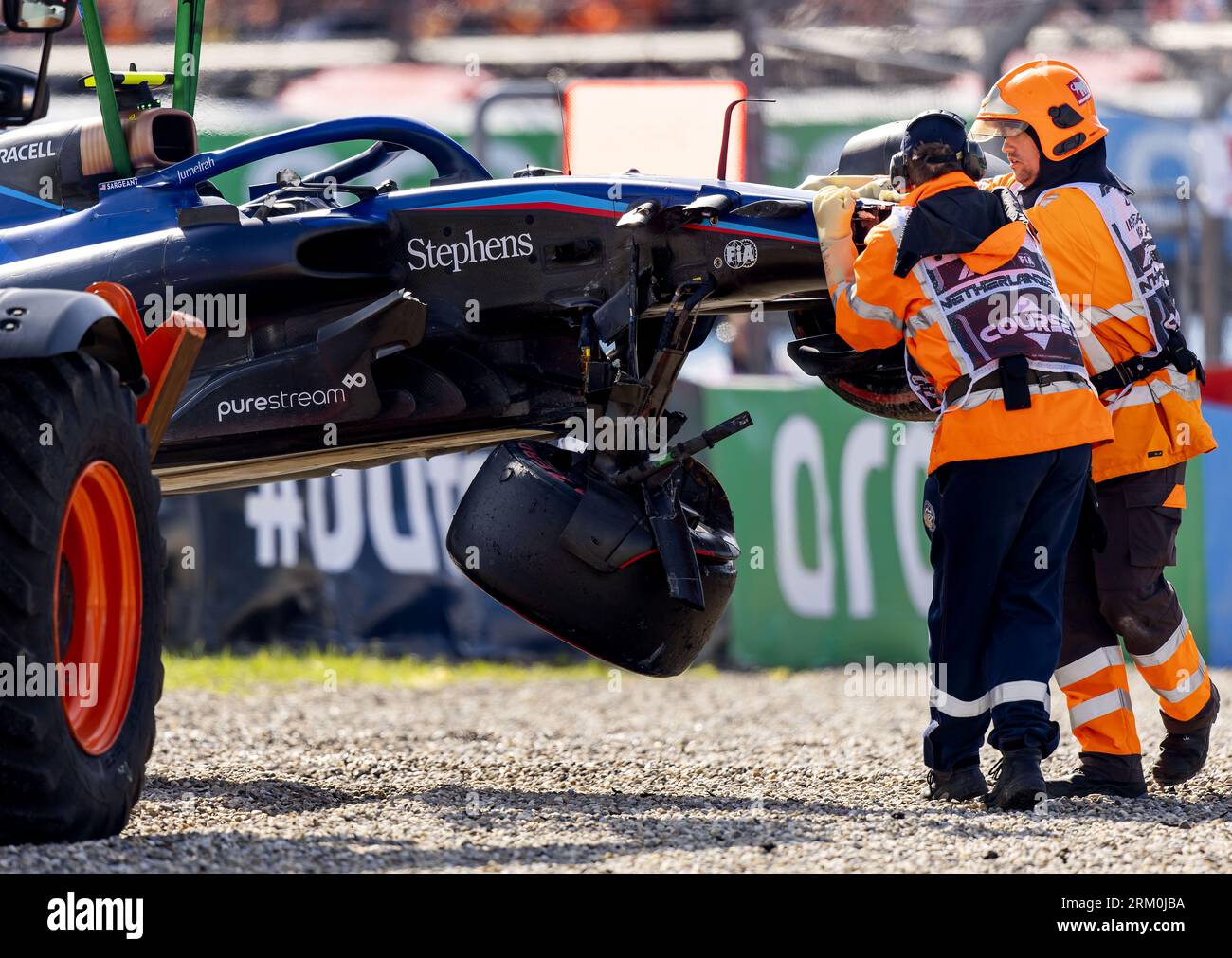 F1 drivers crash helmet hi-res stock photography and images - Alamy