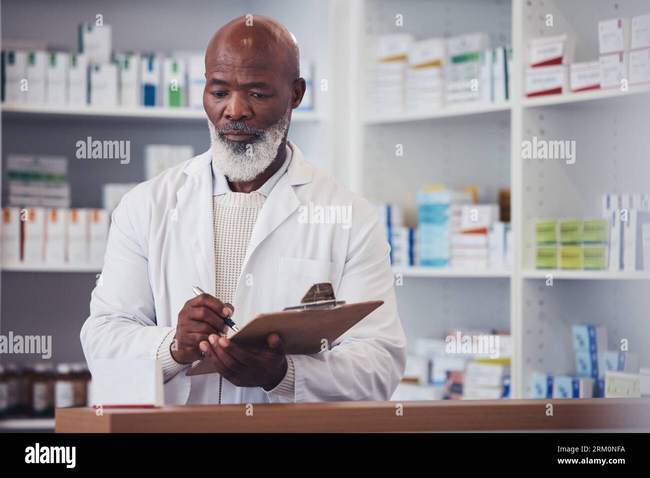 Description notes hi-res stock photography and images - Alamy