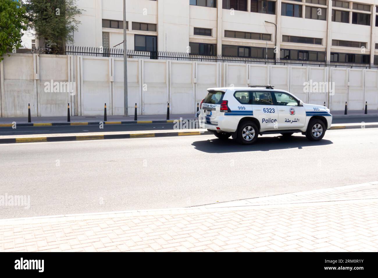 Bahrain police car hi-res stock photography and images - Alamy