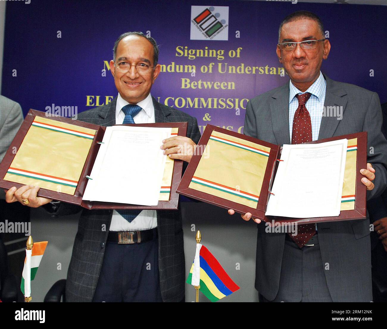 Chief election commissioner india hi-res stock photography and images ...