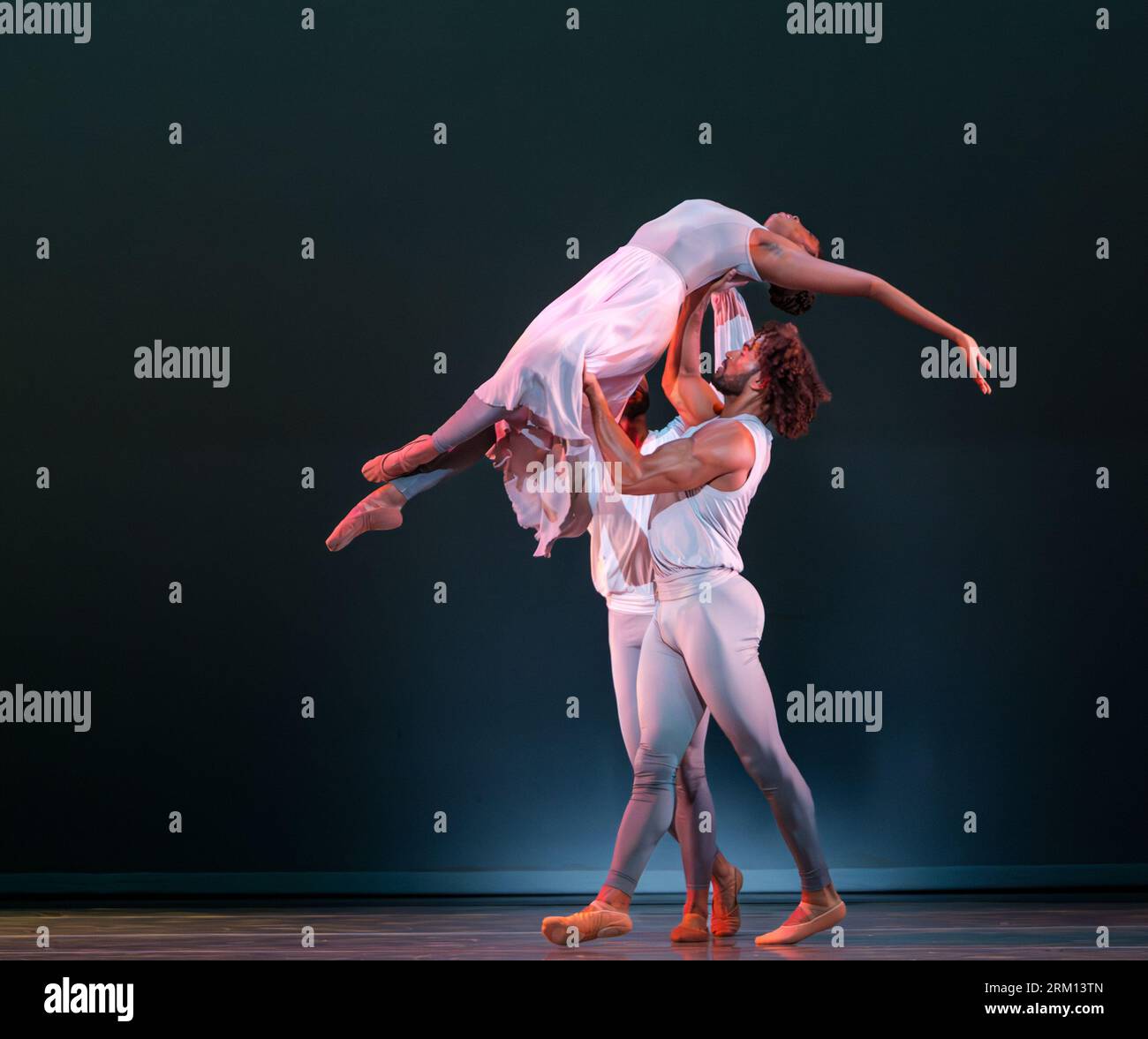 British male ballet dancers hi-res stock photography and images - Alamy