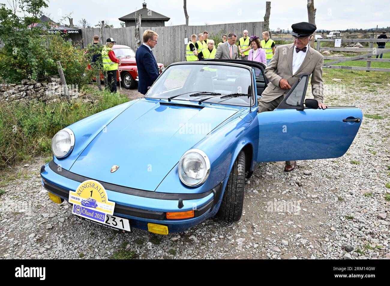 OLAND 20230826Sweden's King Carl Gustaf and Queen Silvia drive a ...
