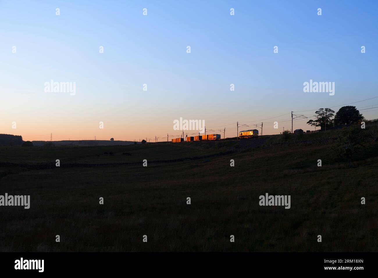 Freightliner class 66 diesel locomotive 66544 passing shap on the ...