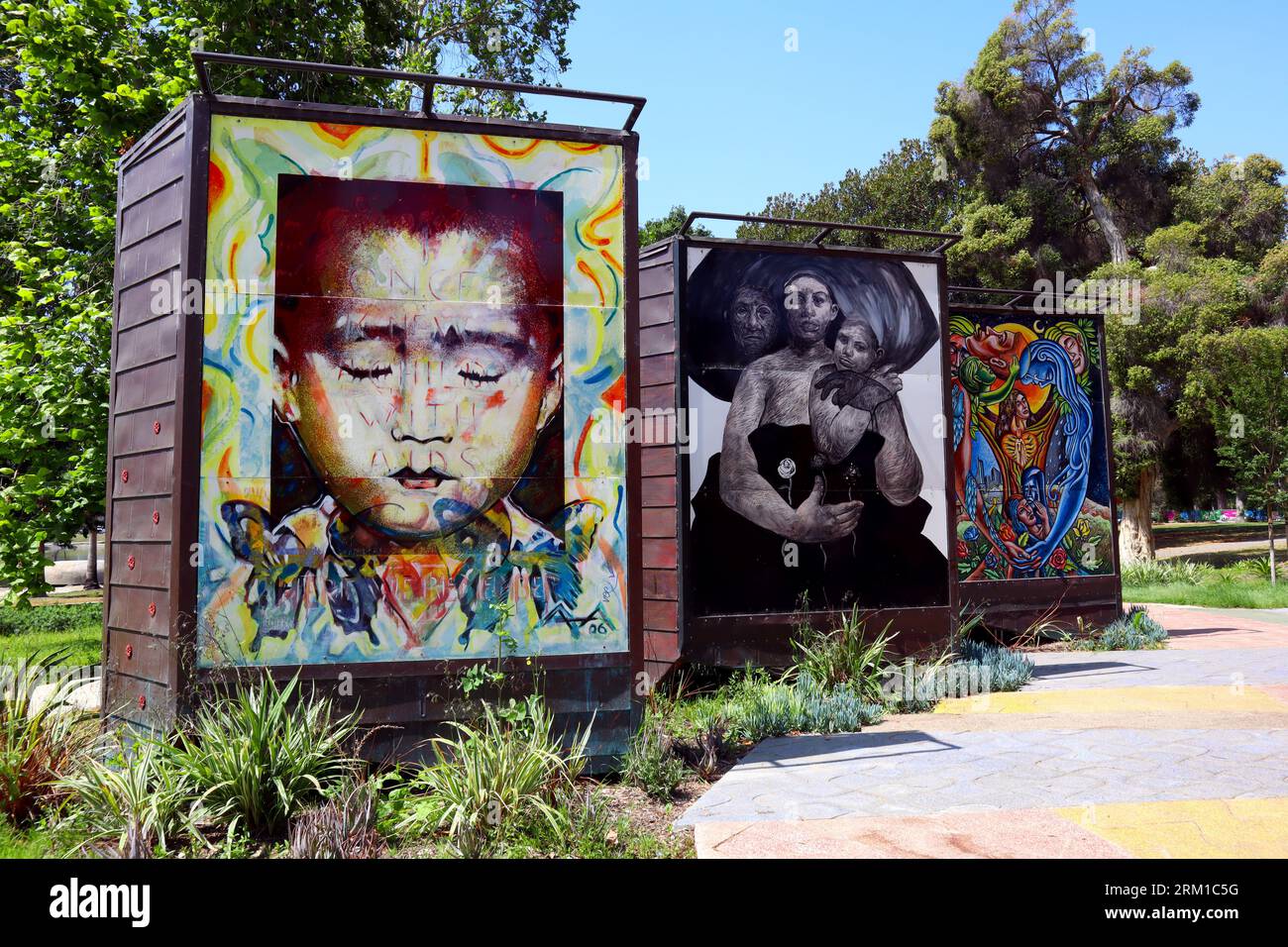 Los Angeles California The Wall Las Memorias Aids Monument Designed