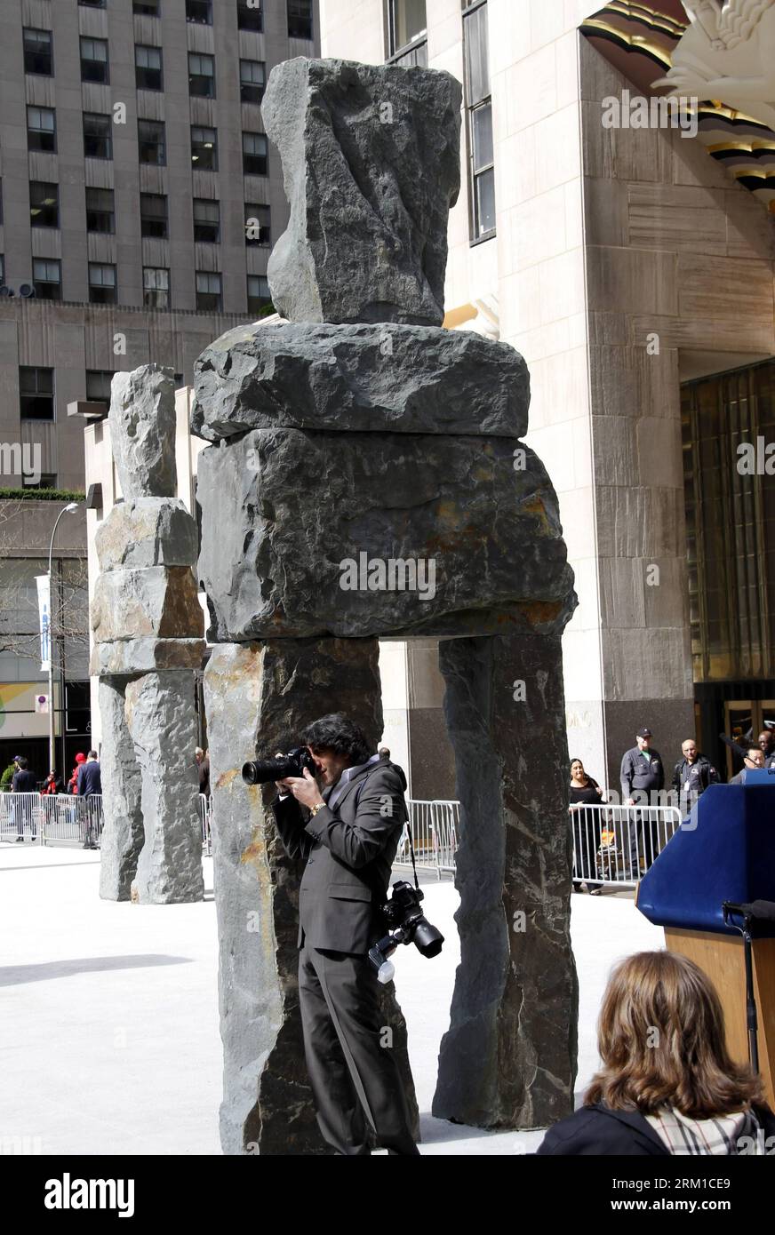 20 foot sculpture hi-res stock photography and images - Alamy