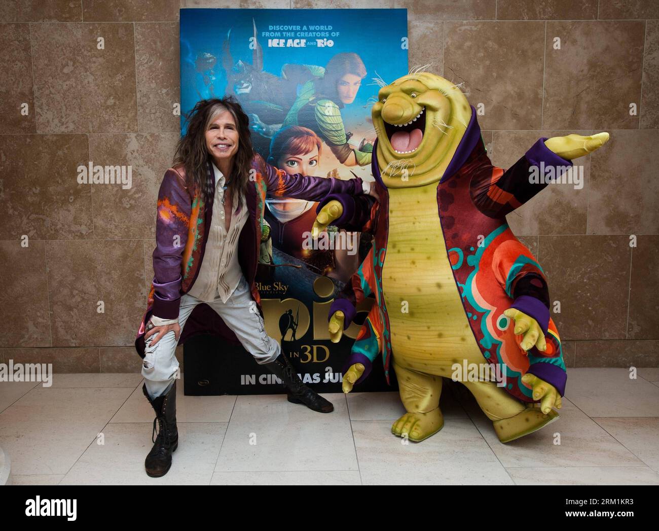 Aerosmith singer hi-res stock photography and images - Alamy