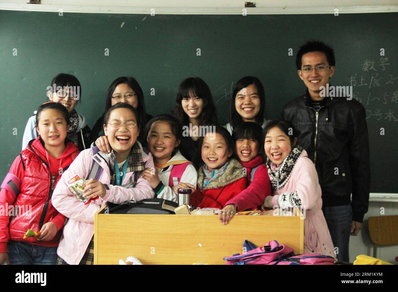 Various pose studies hi-res stock photography and images - Alamy