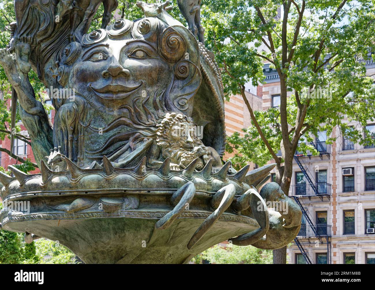 Cathedral of st john the divine sculpture hi-res stock photography and ...