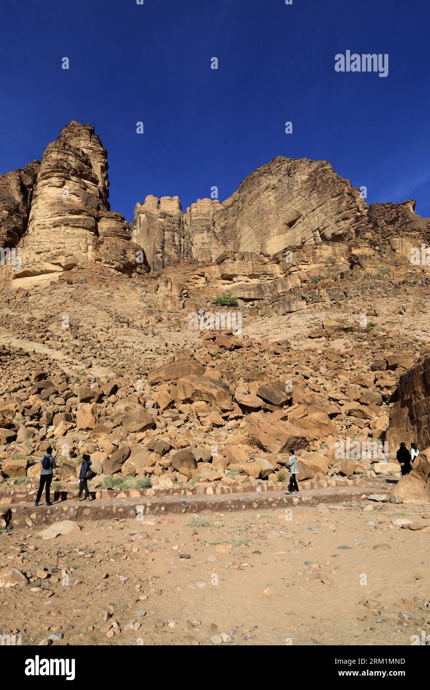 Tourists at Lawrence's Spring, Wadi Rum, Jordan, Middle East Stock ...