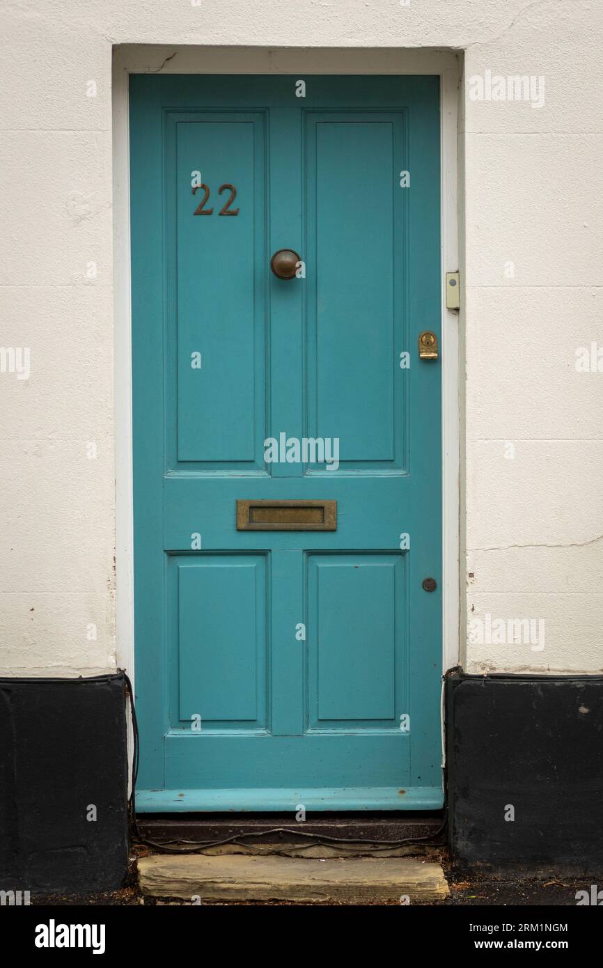 Number 22 front door hi-res stock photography and images - Alamy