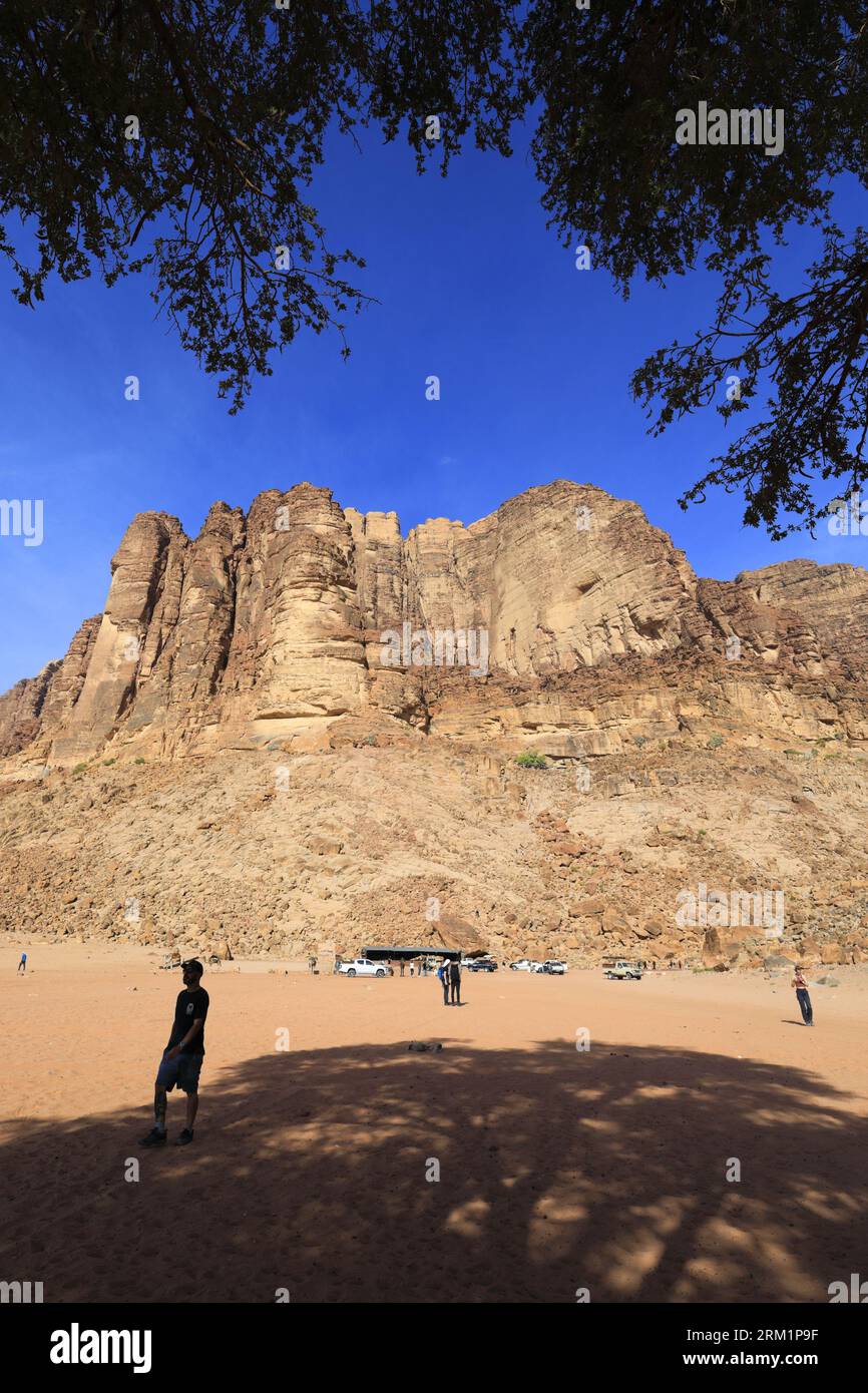 Tourists at Lawrence's Spring, Wadi Rum, Jordan, Middle East Stock ...