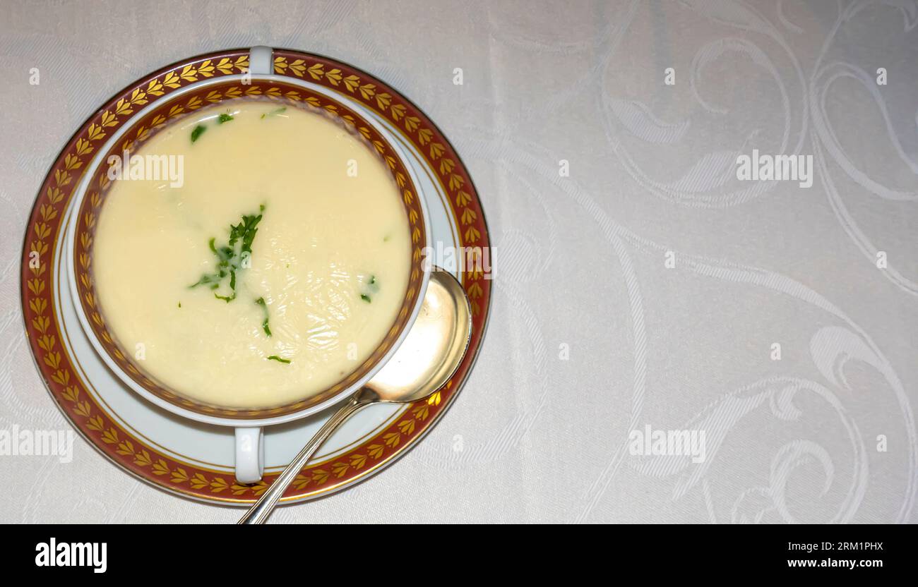 Murgh Shorba, a fully-flavoured chicken broth. Nirvana restaurant, Ritz ...