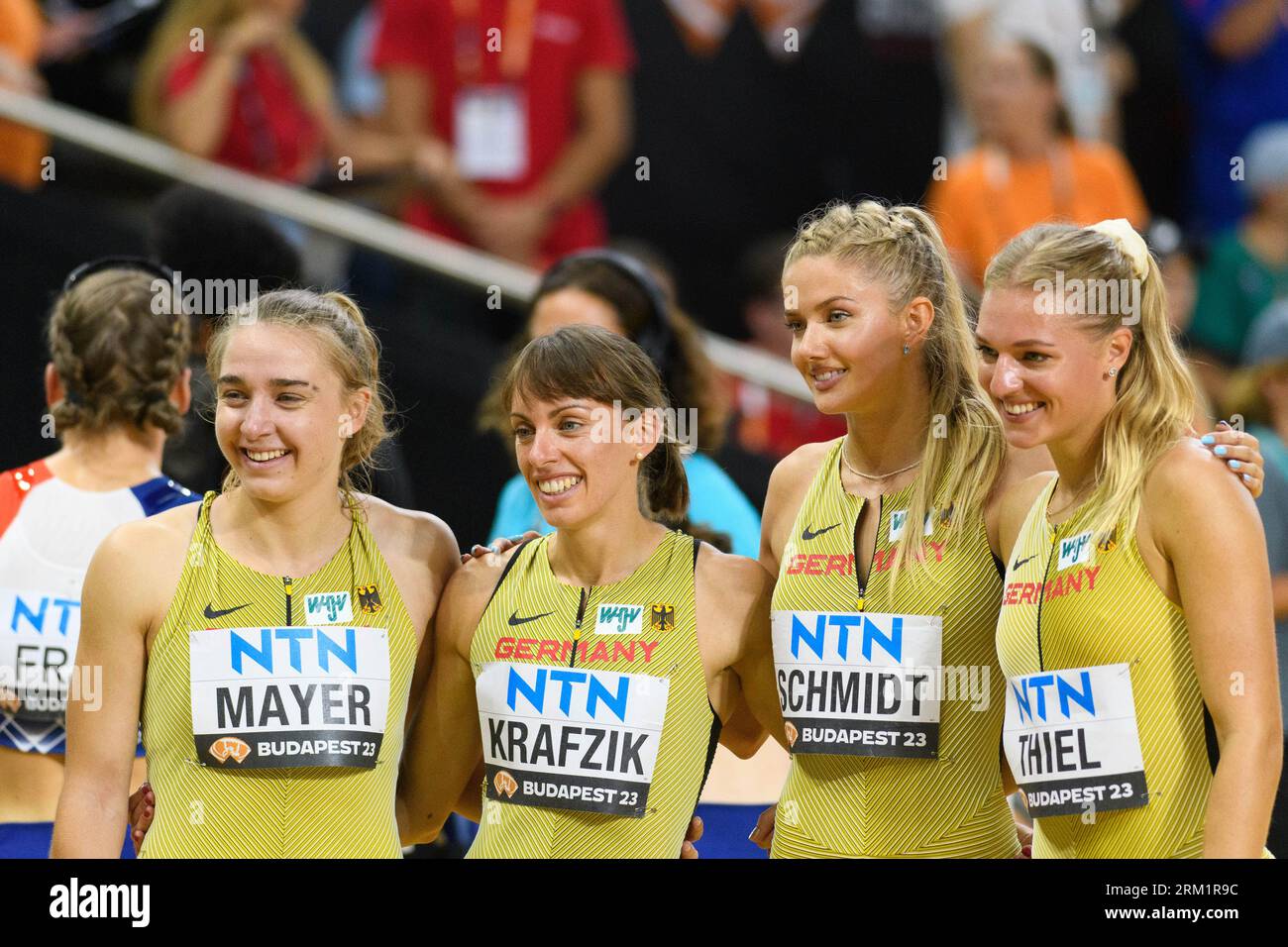 Team Germany after the 4x400 relay heats during the world athletics ...