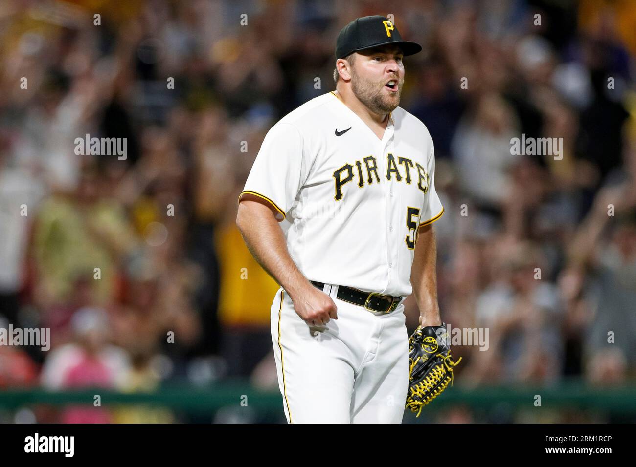 PITTSBURGH, PA - JULY 29: Pittsburgh Pirates relief pitcher David ...