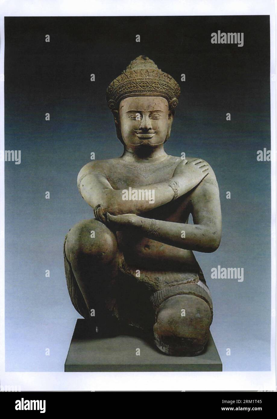 Khmer statue met hi-res stock photography and images - Alamy
