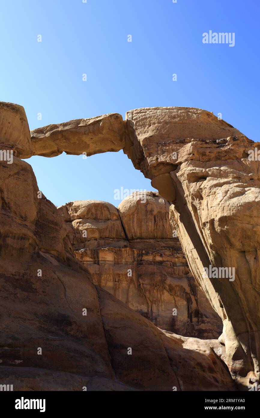 The Burdah rock bridge, Wadi Rum, Unesco World Heritage Site, Jordan ...