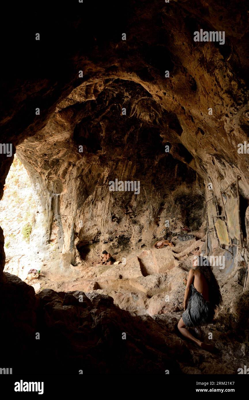 Caves mount carmel israel hi-res stock photography and images - Alamy