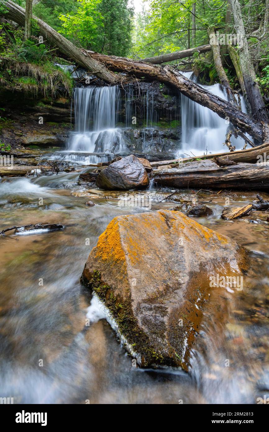Wagner falls upper peninsula hi-res stock photography and images - Alamy
