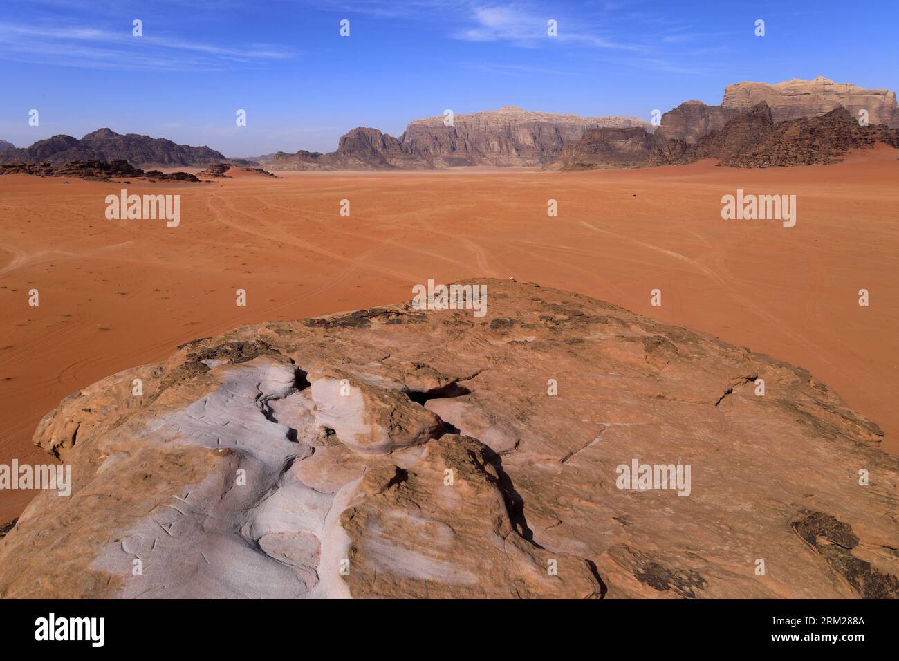 Overview of the desert at Wadi Rum, Unesco World Heritage Site, Jordan ...