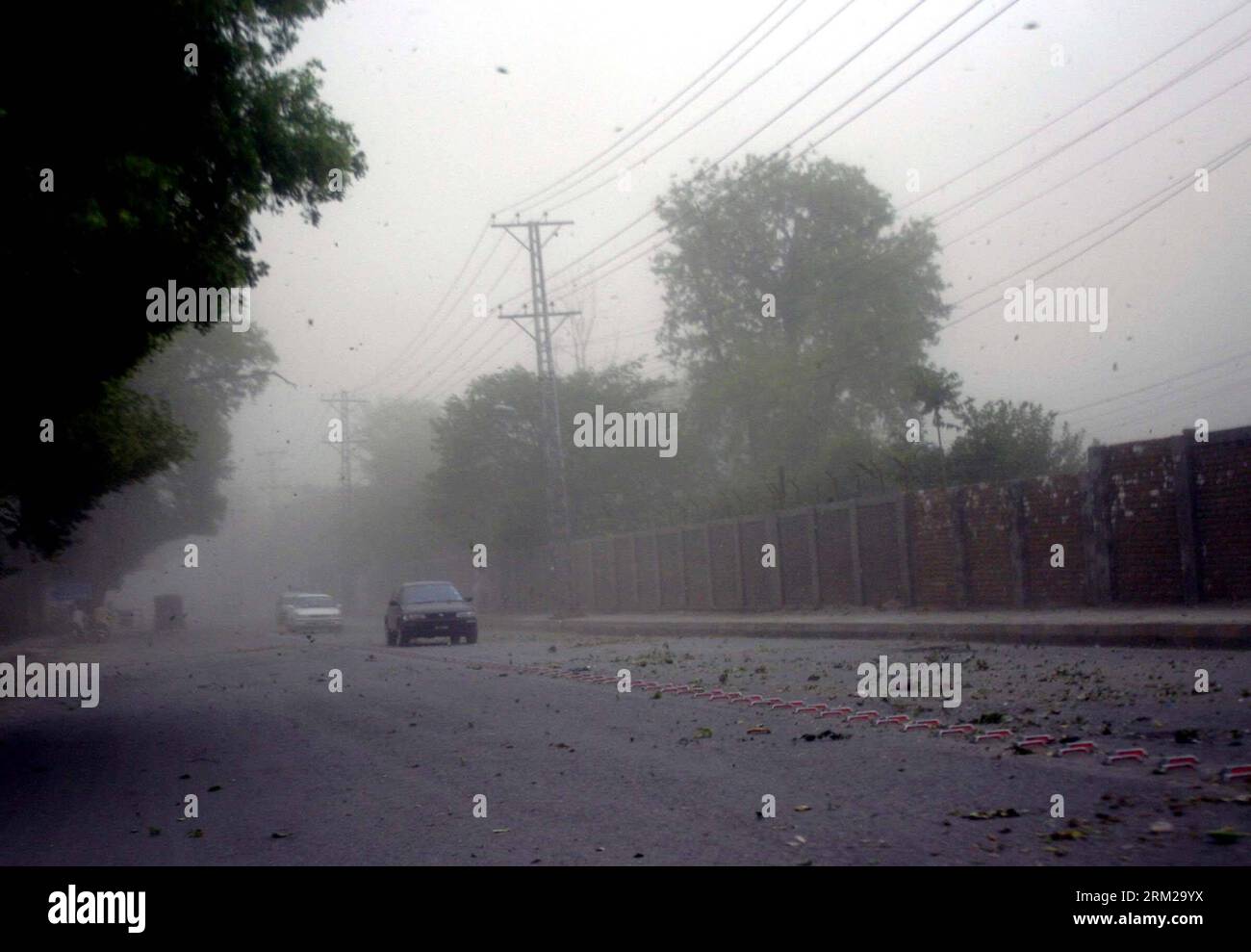 Mud storm hi-res stock photography and images - Alamy