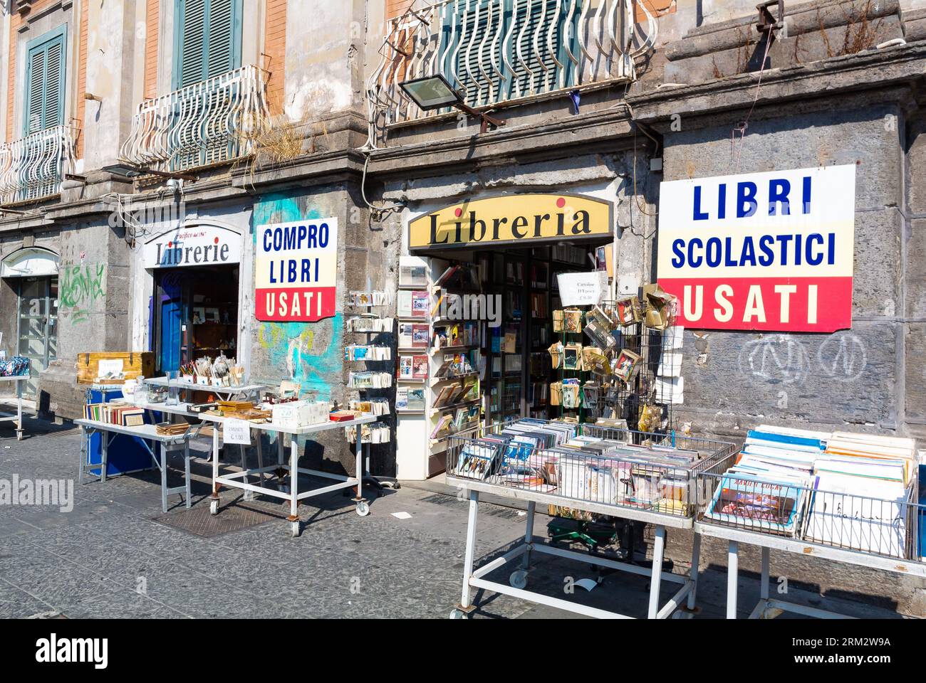 Used media store hi-res stock photography and images - Alamy